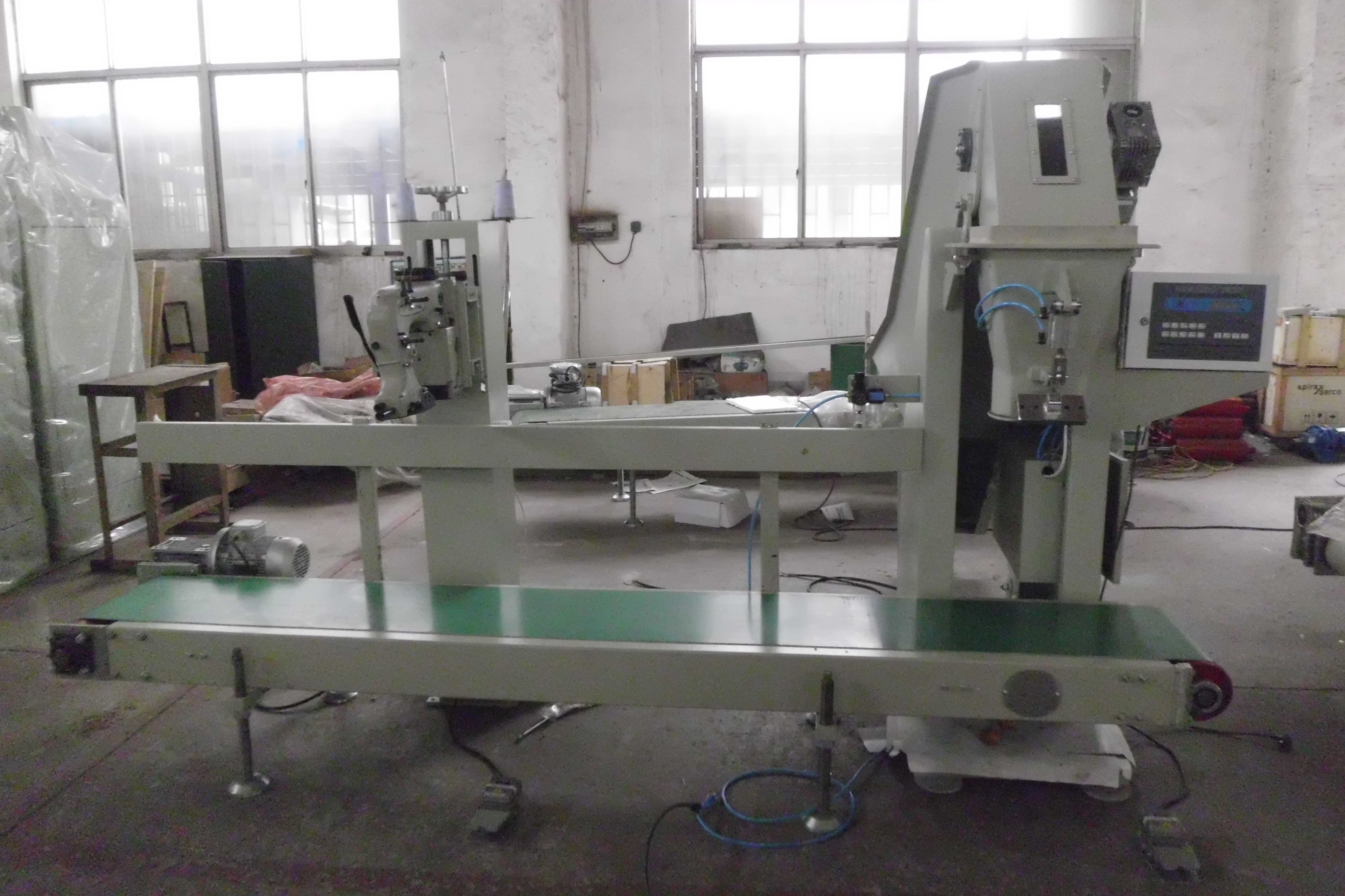 Automatic Apple / Orange / Potato Bagging Equipment 3-4 Bags / Minute