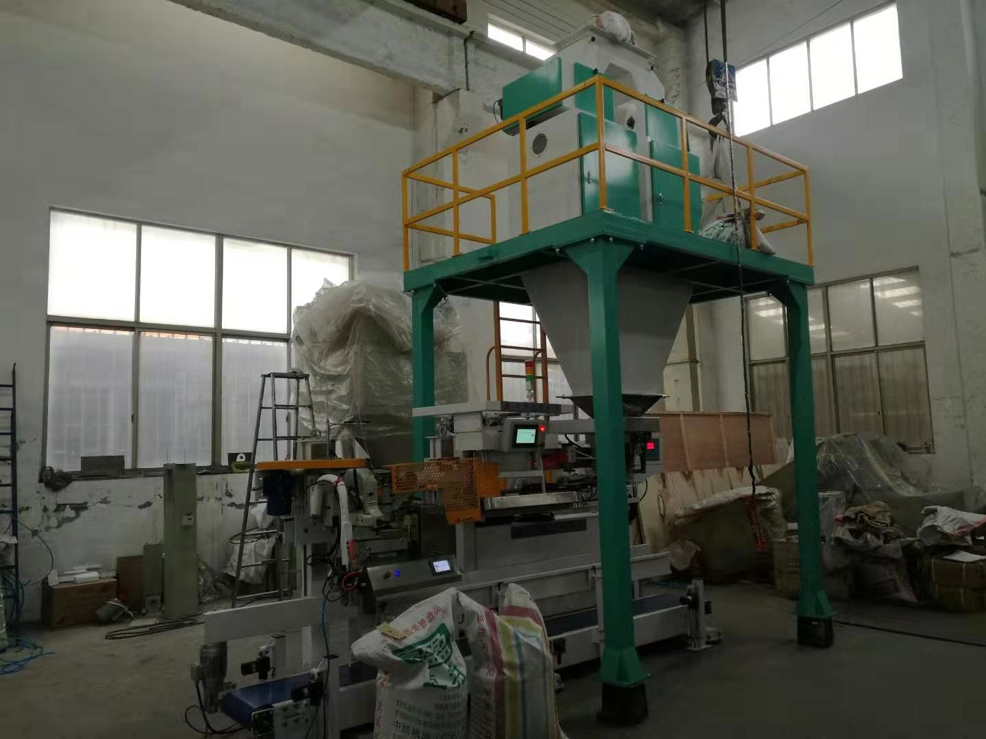 One Operator Handle Granule Packing Machine 800 Bags / Hour Long Life Time