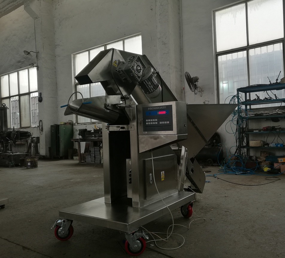 Electric Driven Type Auto Potato Packing Machine , Crayfish Weighing ...